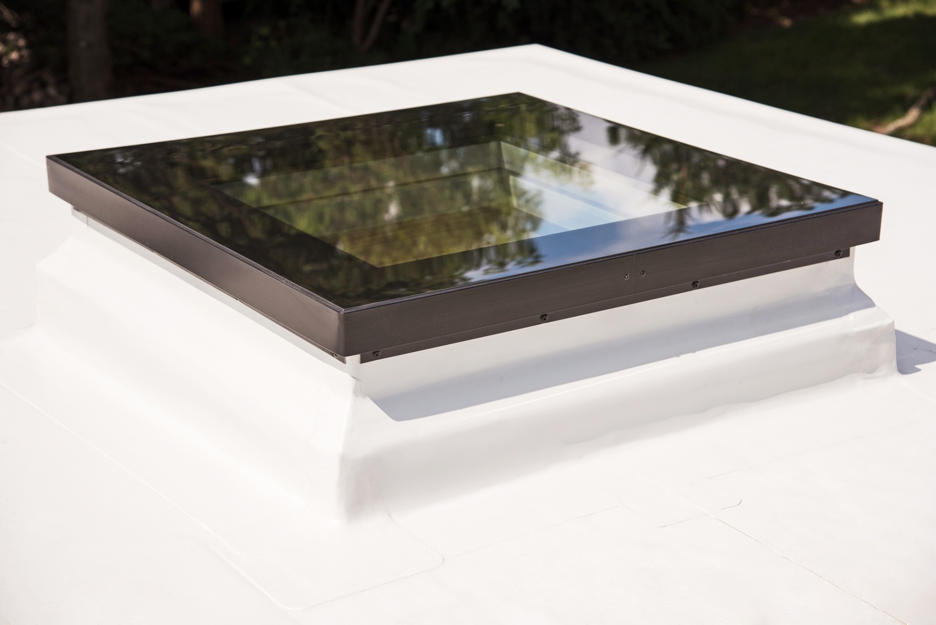 Flat Roof Access Skylight DRF DU6 - FAKRO USA